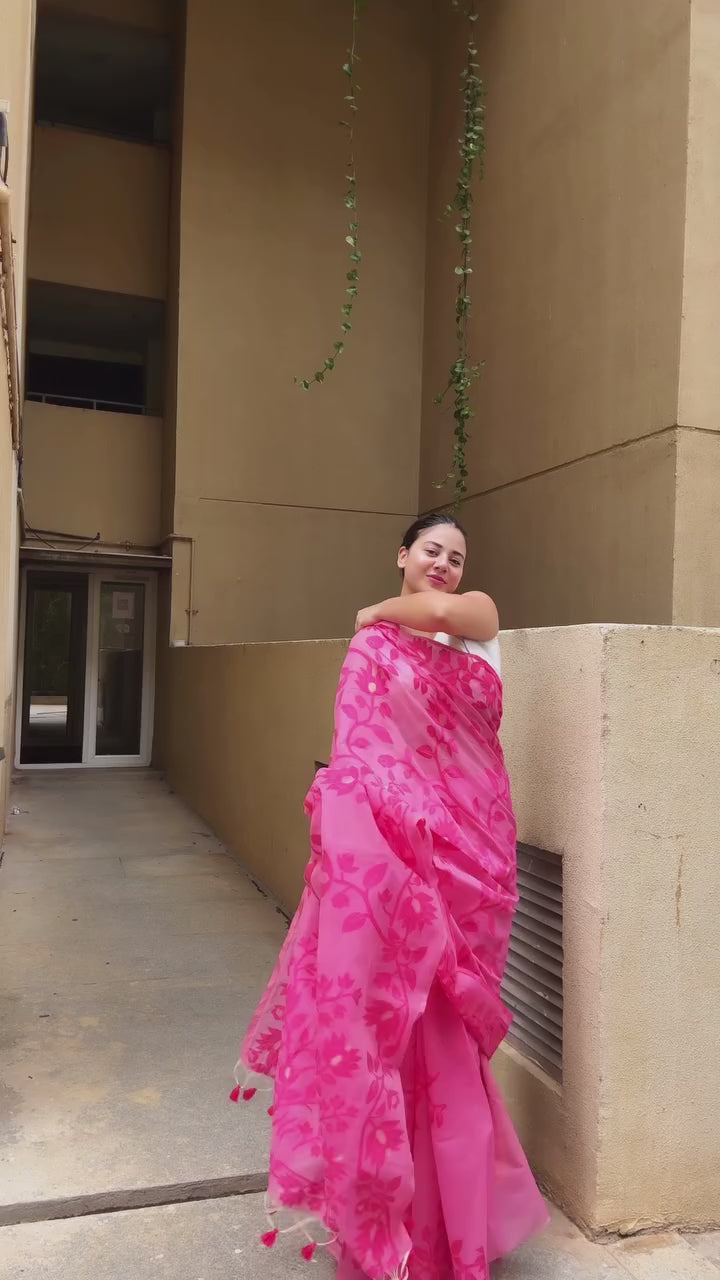 Sarees & Unstitched Top-Dupatta Sets Online | Ravya – rävya